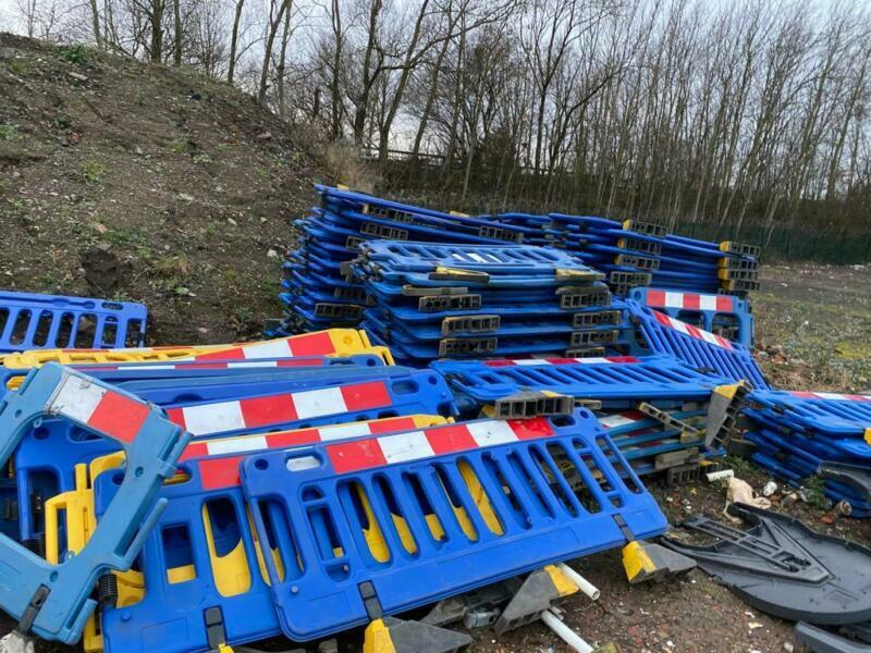 Chapter 8 Barriers for sale in UK | View 62 bargains