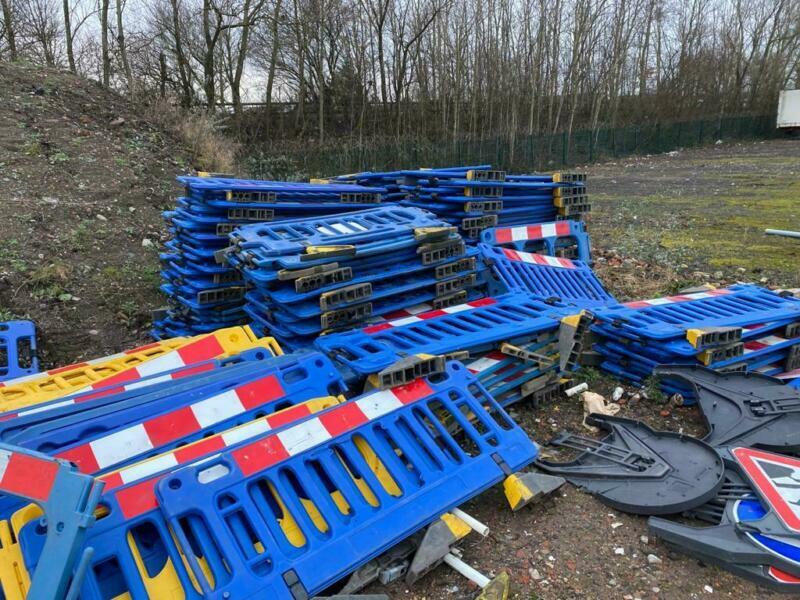 Chapter 8 Barriers for sale in UK | View 62 bargains