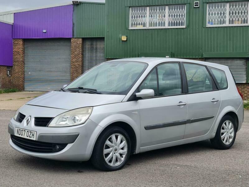 Renault 7 Seater for sale in UK | View 46 bargains