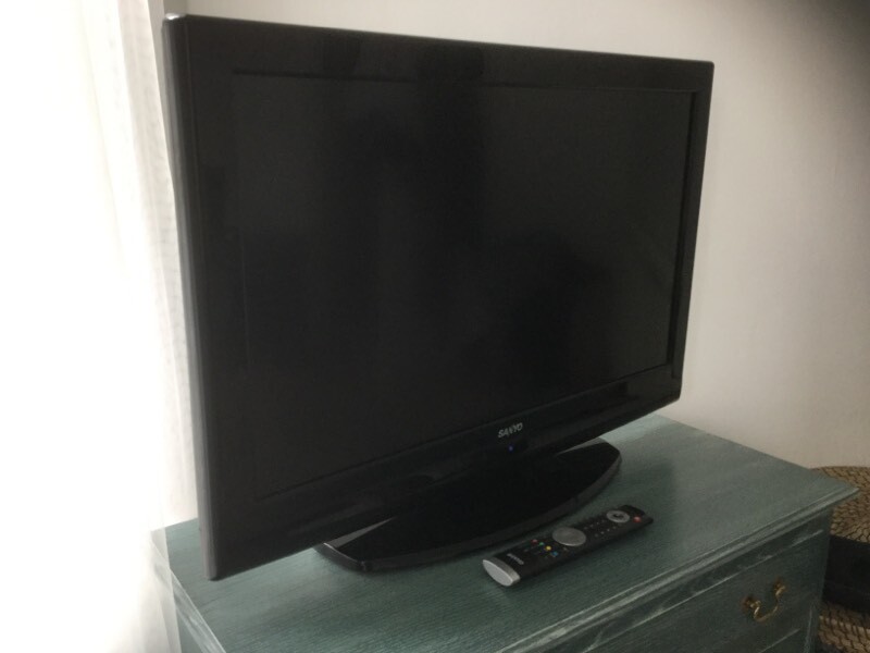Sanyo 32 inch LCD with Built in Freeview TV | in Battersea, London ... Sanyo 32 inch LCD with Built in Freeview TV | in Battersea, London ...
