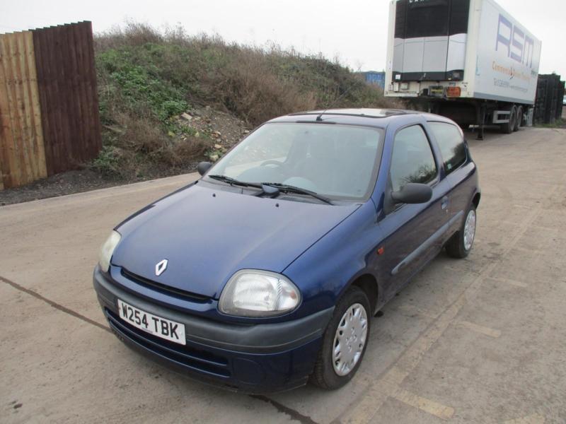 2000 Renault Clio 1.2 Grande Petrol Manual 3 Door Hatchback Blue Low ...