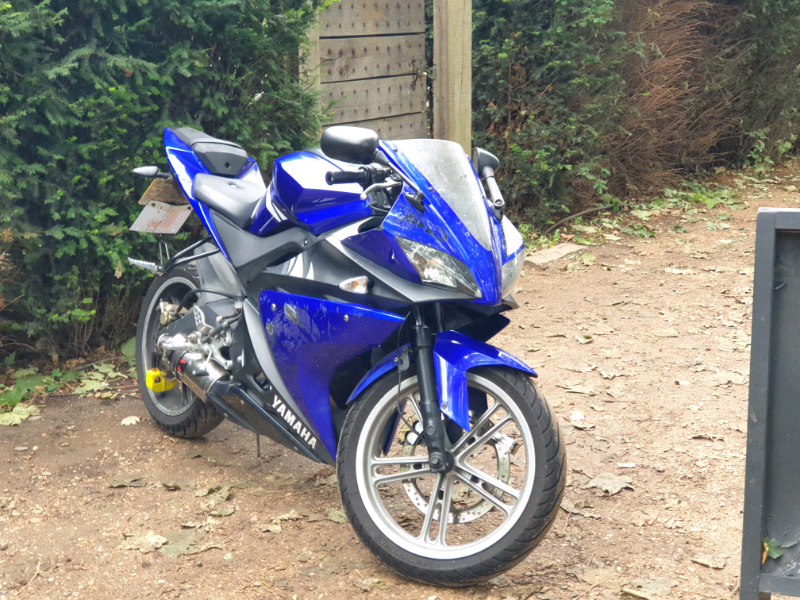 Yamaha YZF R125 2009 (Deep Purplish Blue) | in Acton, London | Gumtree Yamaha YZF R125 2009 (Deep Purplish Blue) | in Acton, London | Gumtree