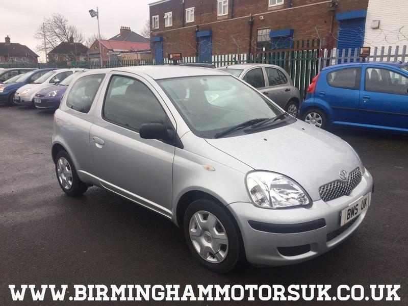 2004 (04 Reg) Toyota Yaris 1.0 VVT-I T3 3DR Hatchback SILVER + LOW ...