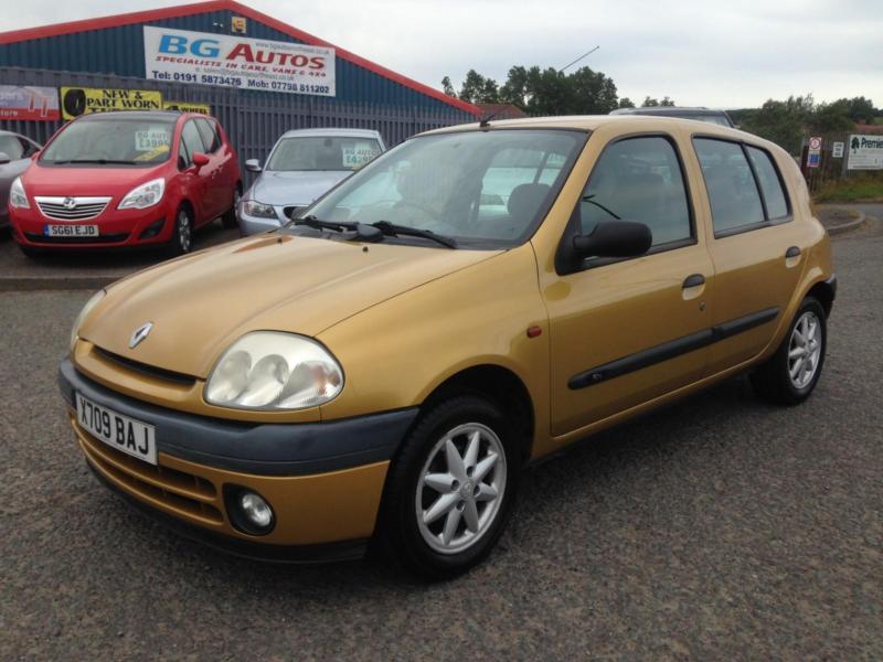 X RENAULT CLIO 1.2 RN 5 DR GOLD IMMACULATE MUST BE SEEN | in Peterlee ...