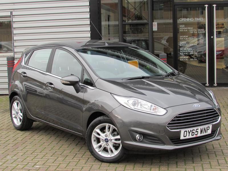 Ford Fiesta 1.0 EcoBoost Zetec 5 door Powershift (grey) 2015 | in ...