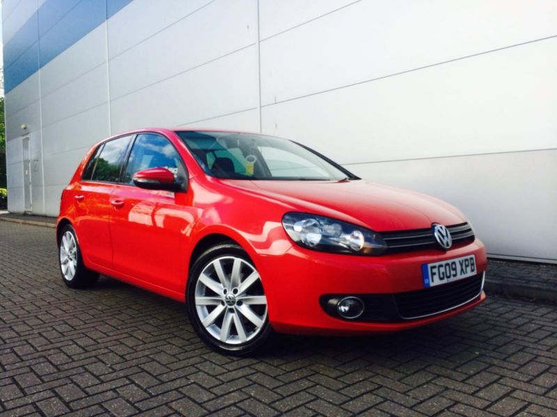 Volkswagen Golf Red
