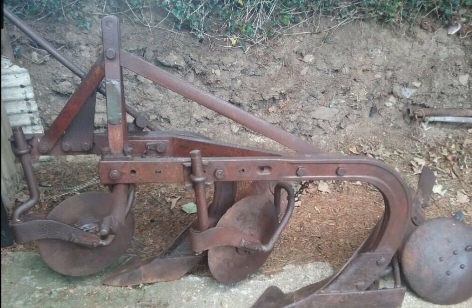 VINTAGE ORIGINAL FERGUSON TWO FURROW PLOUGH | in Torrington, Devon ...