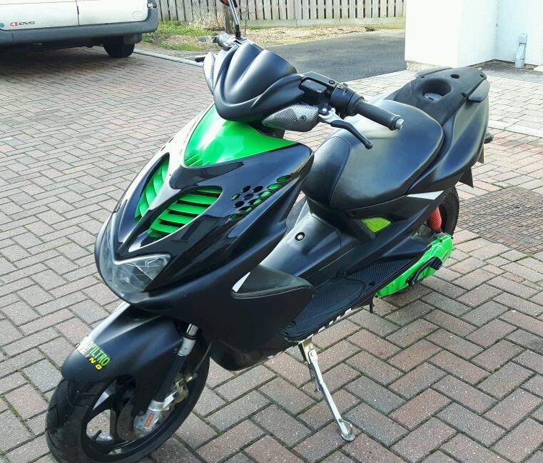 Yamaha Aerox tuned stage 6 racing moped 12 months mot FSH | in Portland ...