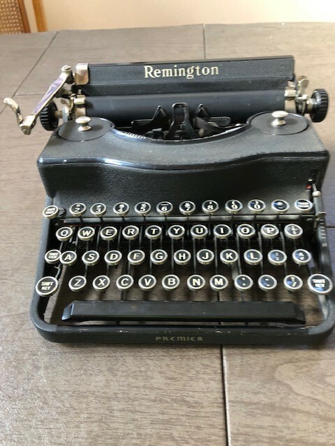 1968 Remington Premier on the Typewriter Database