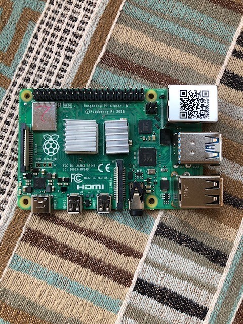 4 Model B | Raspberry Pi