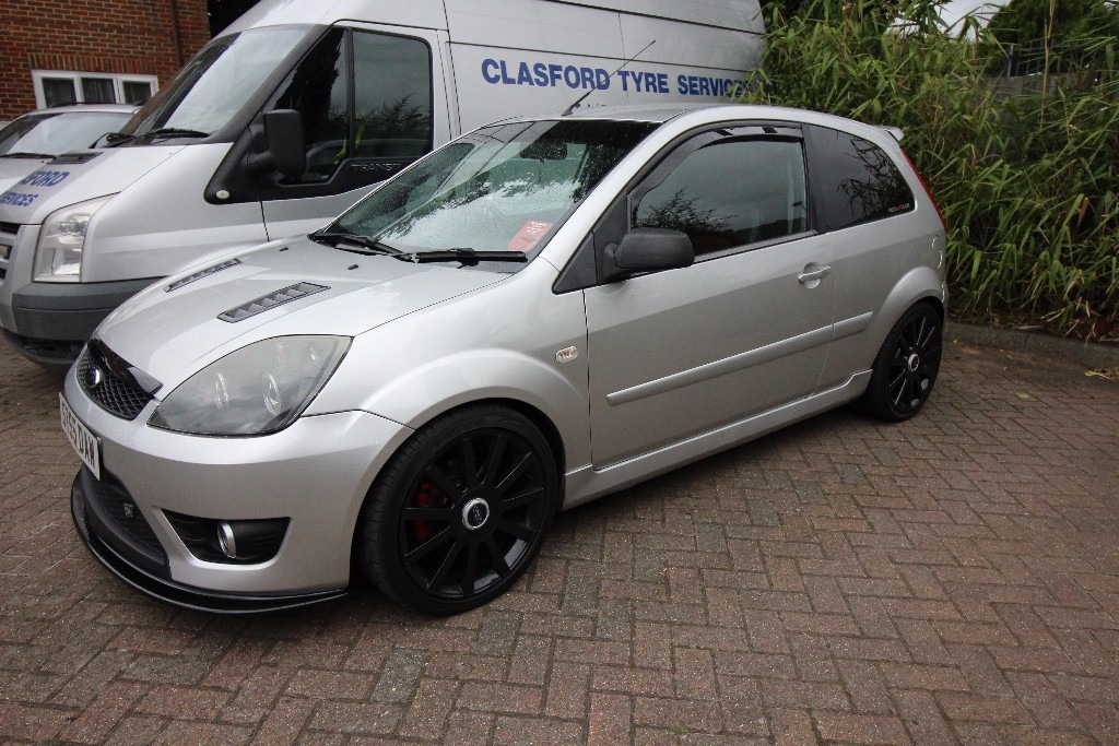 Ford Fiesta ST Moondust Silver | in Woking, Surrey | Gumtree