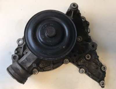 Wasserpumpe für Mercedes CLK