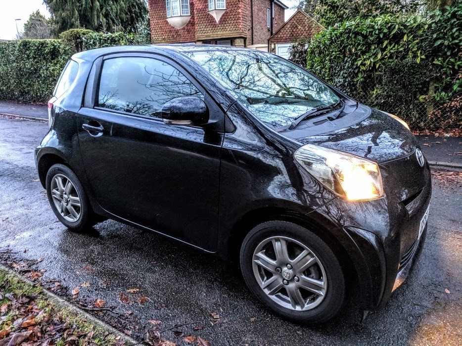 TOYOTA IQ AUTOMATIC - IMMACULATE - LOW LOW MILES - FSH - LONG MOT | in ...