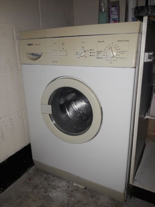 Washing Machine - Bosch - old but works well - must go soon | in ...