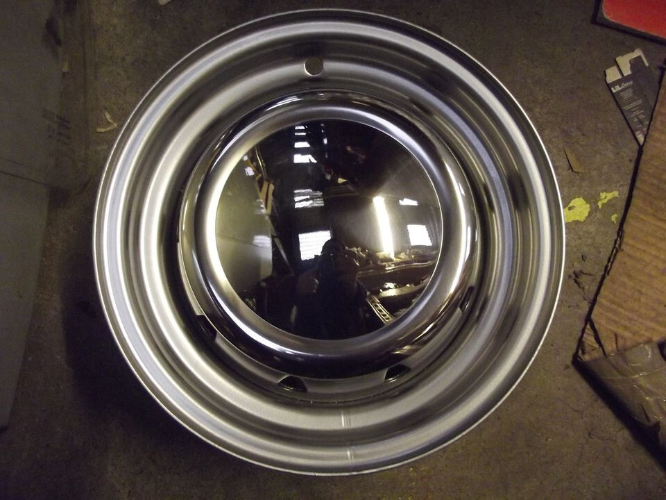 CLASSIC MINI 4.5 J X 10 COOPER S STYLE STEEL RIMS WITH CHROME CENTRE ...