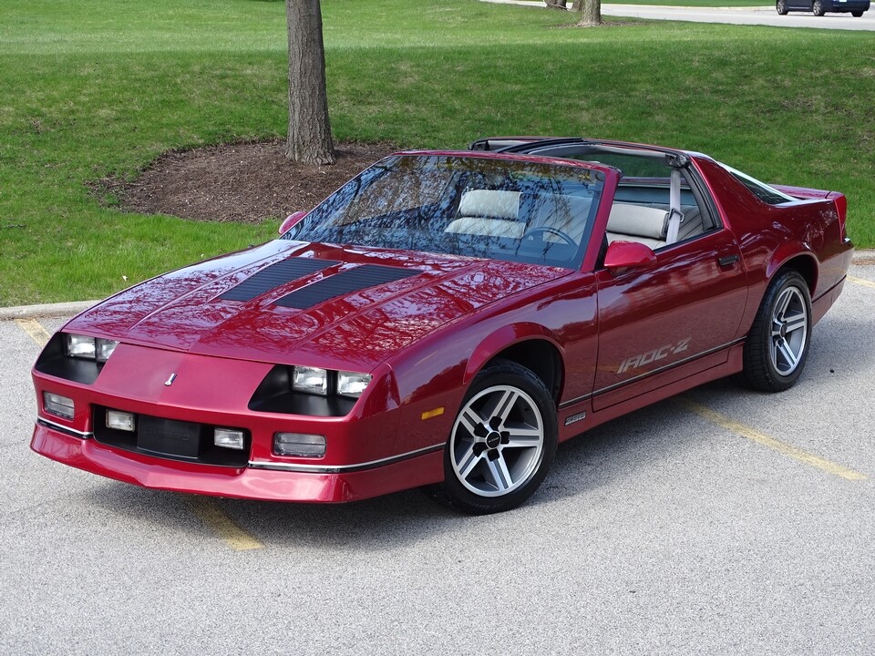 1987 Chevrolet Camaro Iroc-z 45,901 Miles Burgundy Coupe V8 Automatic ...