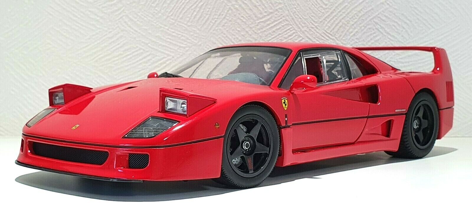 1/18 Kyosho FERRARI F40 LIGHT WEIGHT RED 08412R diecast car 1/18 Kyosho FERRARI F40 LIGHT WEIGHT RED 08412R diecast car