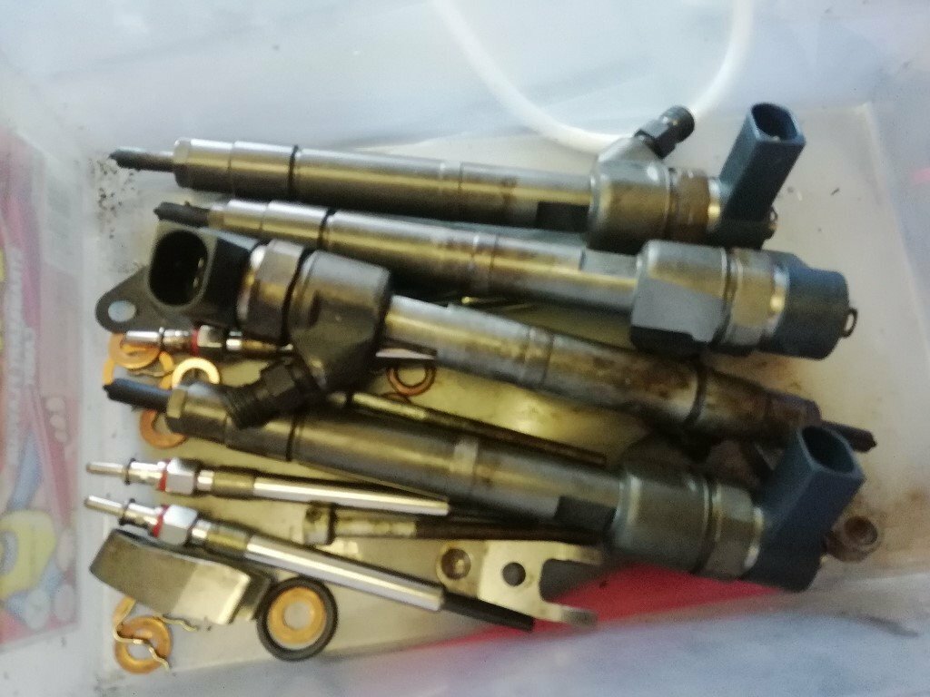 Injector for a Mercedes C200 | in Northfleet, Kent | Gumtree