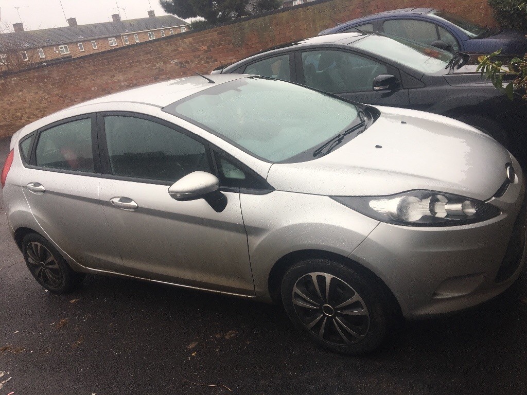 Silver Ford Fiesta