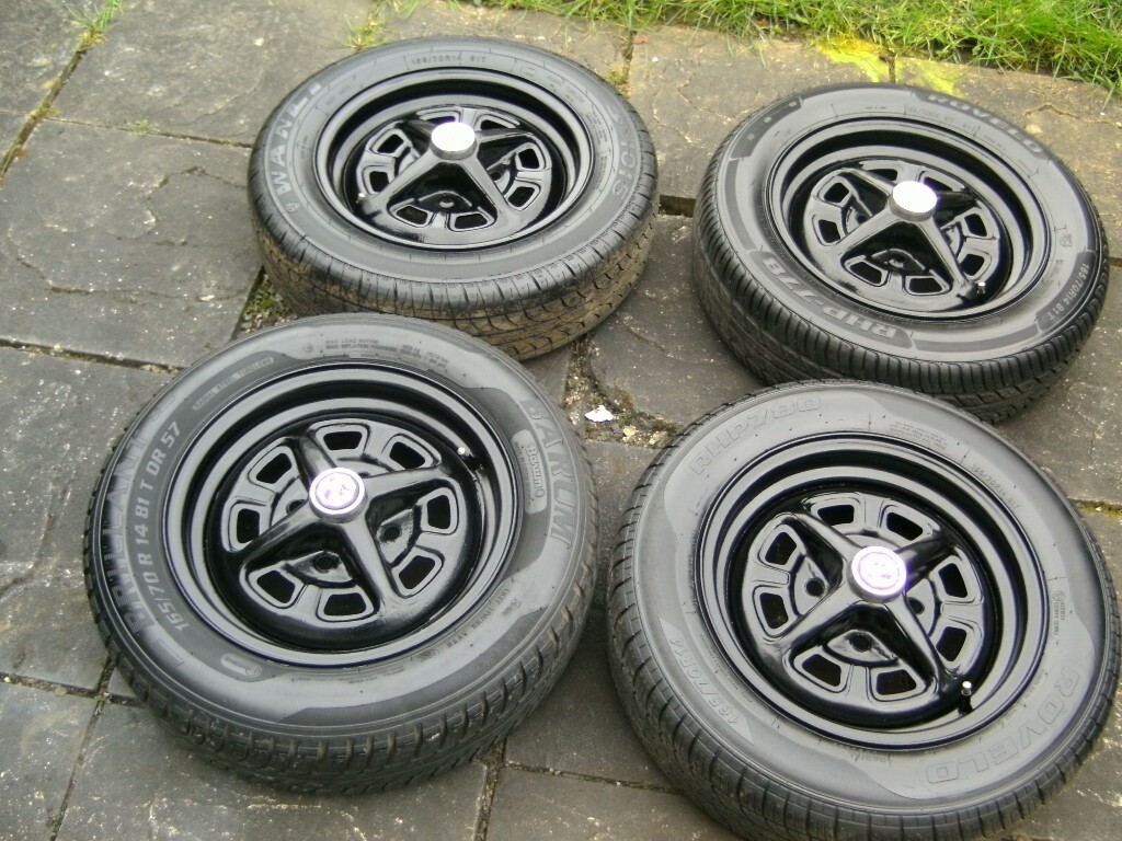 SET 4, GENUINE MGB ROSTYLE WHEELS, WITH CENTRES WITH SUPERB 165/70/14 ...