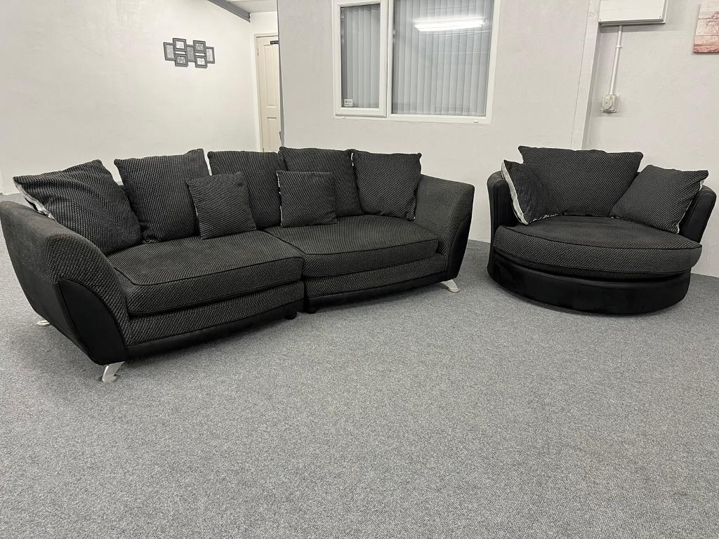 Dfs Stunning Large 4 Seater Sofa Suite Cuddle Chair In Belfast City ...