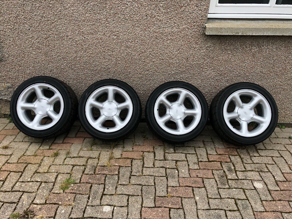 Ford Escort Cosworth 16" alloy wheels c/w brand new tyres | in ...