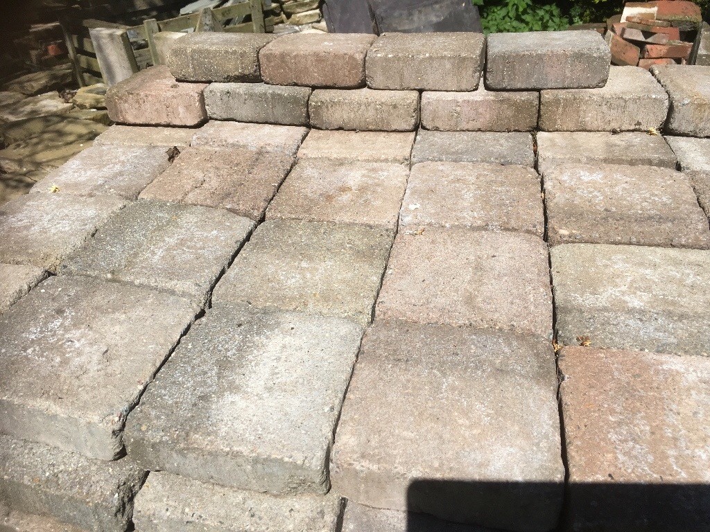 Approx. 80m2 reclaimed block pavers in excellent clean condition | in ...