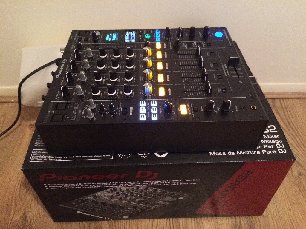 Pioneer DJM 900 Nexus 2 (Mint Condition) | in Grays, Essex | Gumtree