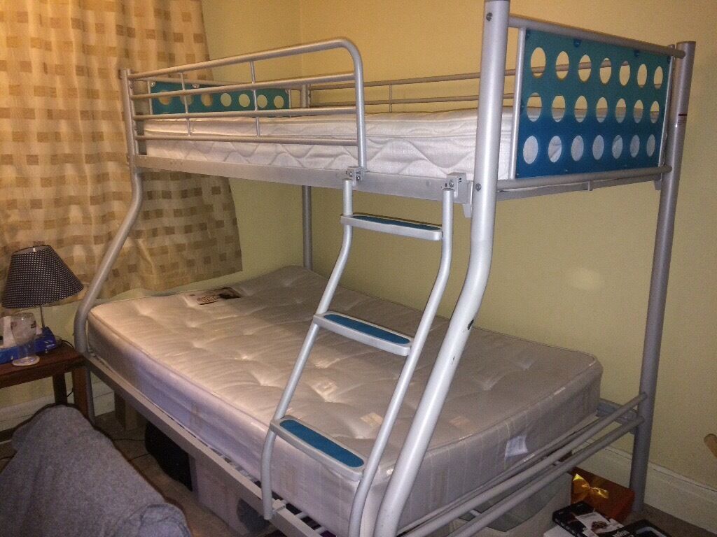 Bunk Bed double bottom with single top - excellent condition mattresses ... Bunk Bed double bottom with single top - excellent condition mattresses ...