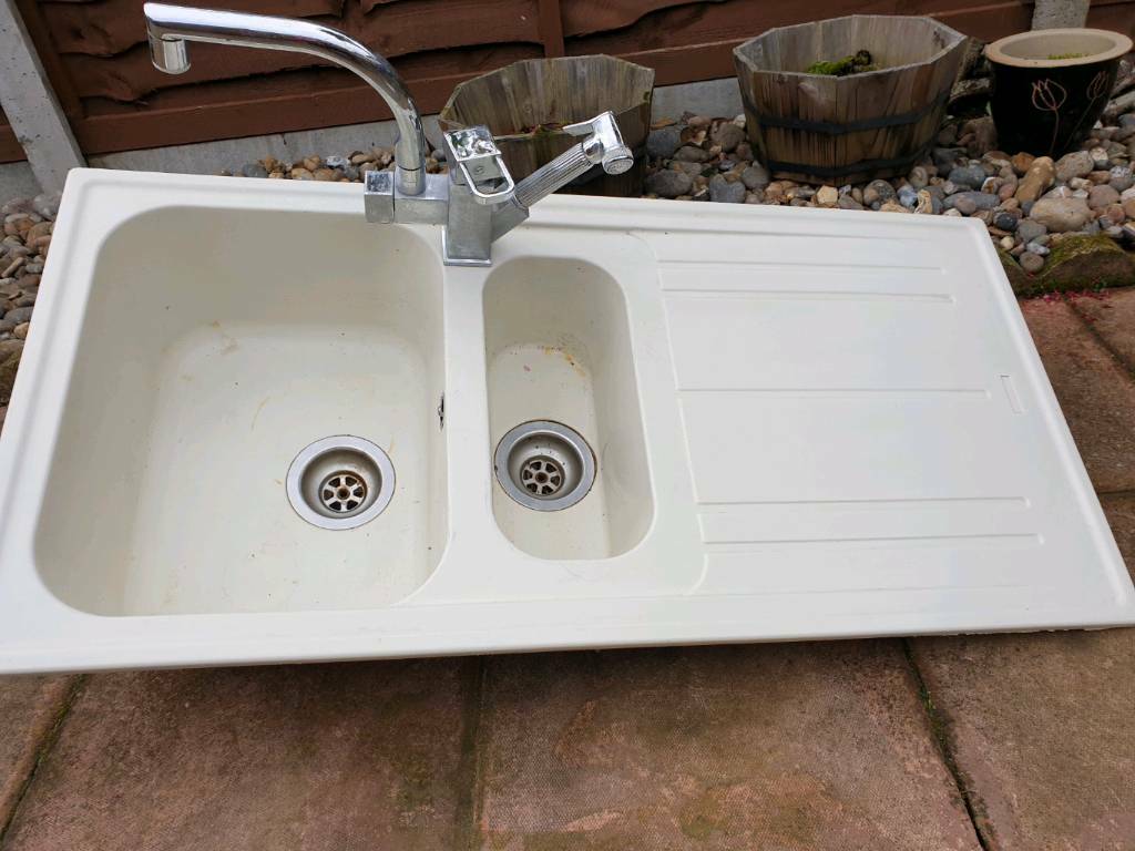 Cream Kitchen Sink | in Ipswich, Suffolk | Gumtree