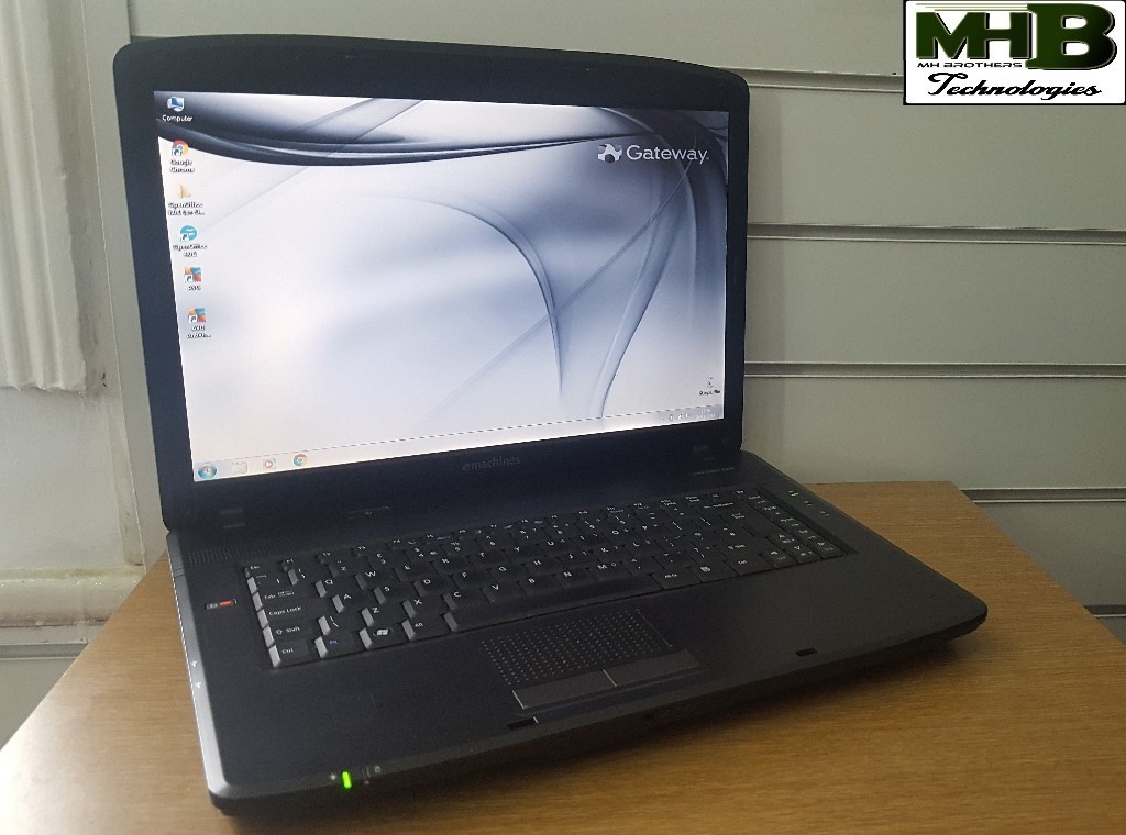 eMachines e520, Genuine Intel, 2 GHz, 2GB RAM, 80GB HDD,OFFICE, Win 7 ...