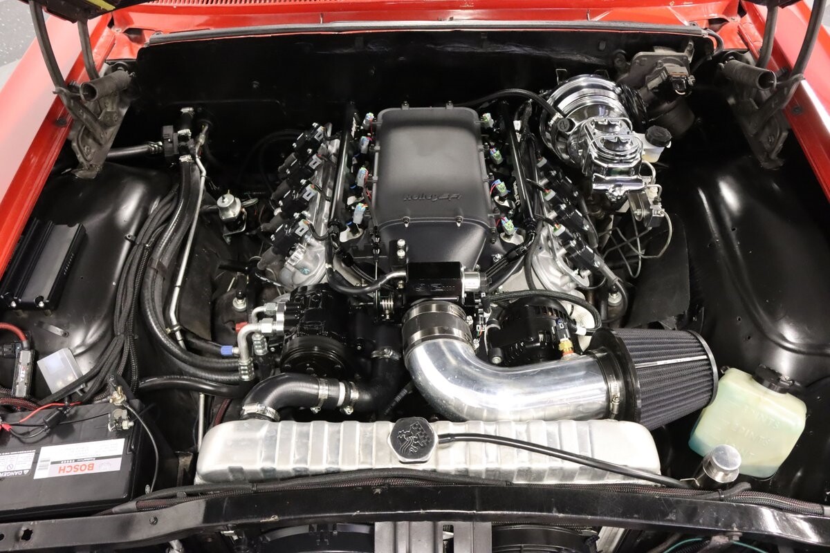 Wow! 6.2l Ls3 V8, Tremec 6 Speed, A/c, Ps, Pdb, Air Ride, Runs & Looks ...