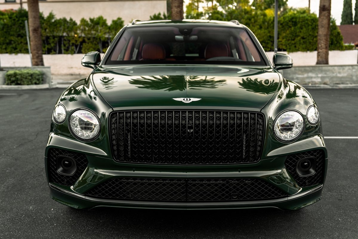 2023 Bentley Bentayga Ewb Azure 71 Miles British Racing Green Suv 4.0l ...