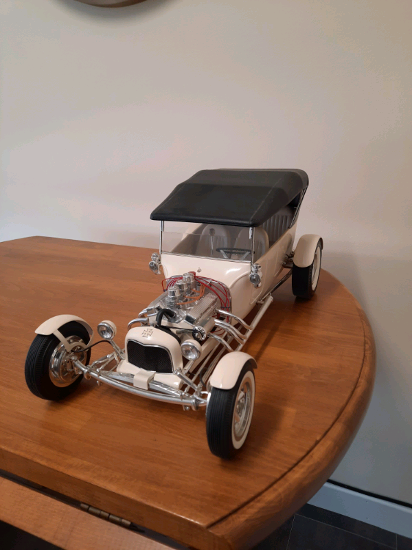 Revell ford model T big tub hotrod 1/8 scale model kit | in Insch ...