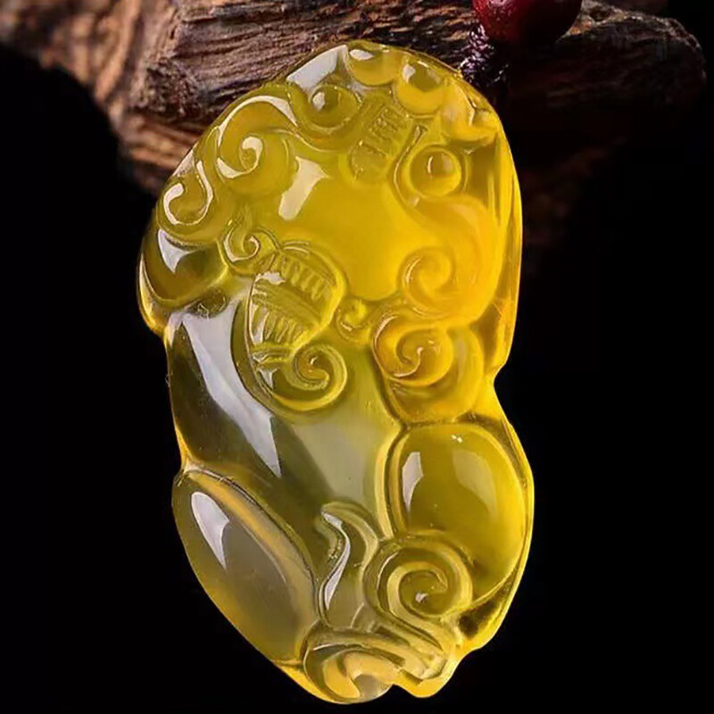 Three-dimensional Chalcedony Agate PiXiu Pendant Multi-color Hand ...