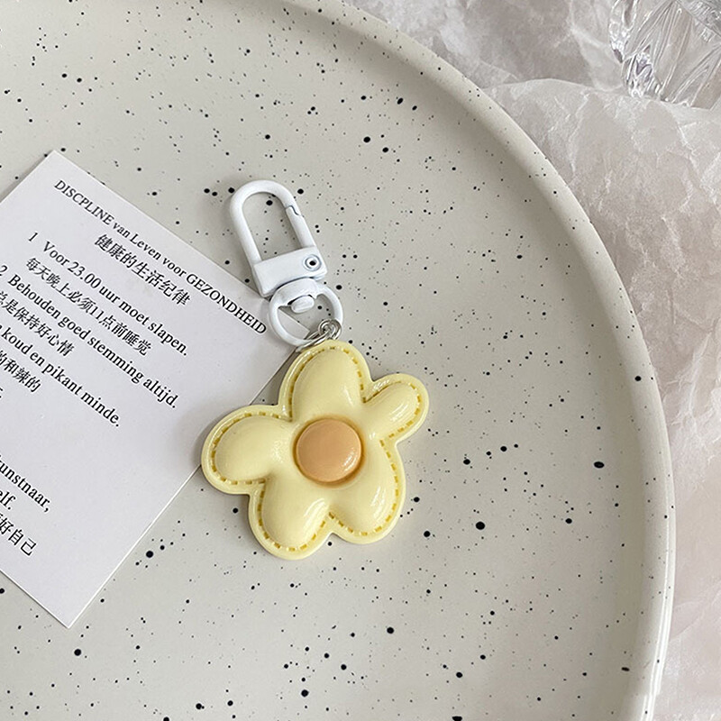 Cute Color Flower Pendant Keychains Car Key Ring For Women Girls Bag ...