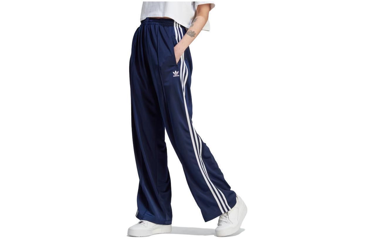 Adidas Loose Fit Wide Leg Cotton Lined Tracksuit Bottom Adidas Loose Fit Wide Leg Cotton Lined Tracksuit Bottom