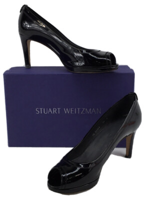 Stuart Weitzman Spring 2010 Ad Campaign - nitrolicious.com