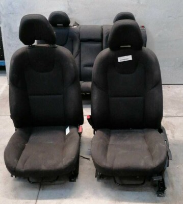 Sedili Volvo V40 usato in Italia | vedi tutte i 70 prezzi!