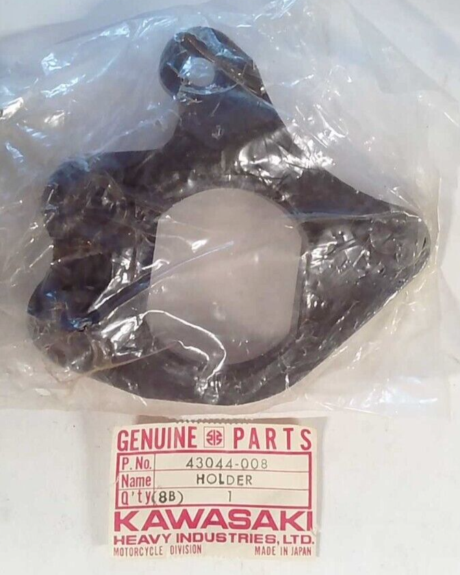NOS KAWASAKI H1 S3 KH KZ KH500 KH400 KZ1000 KZ900 CALIPER HOLDER 43044-008 OEMのeBay公認海外通販｜セカイモン