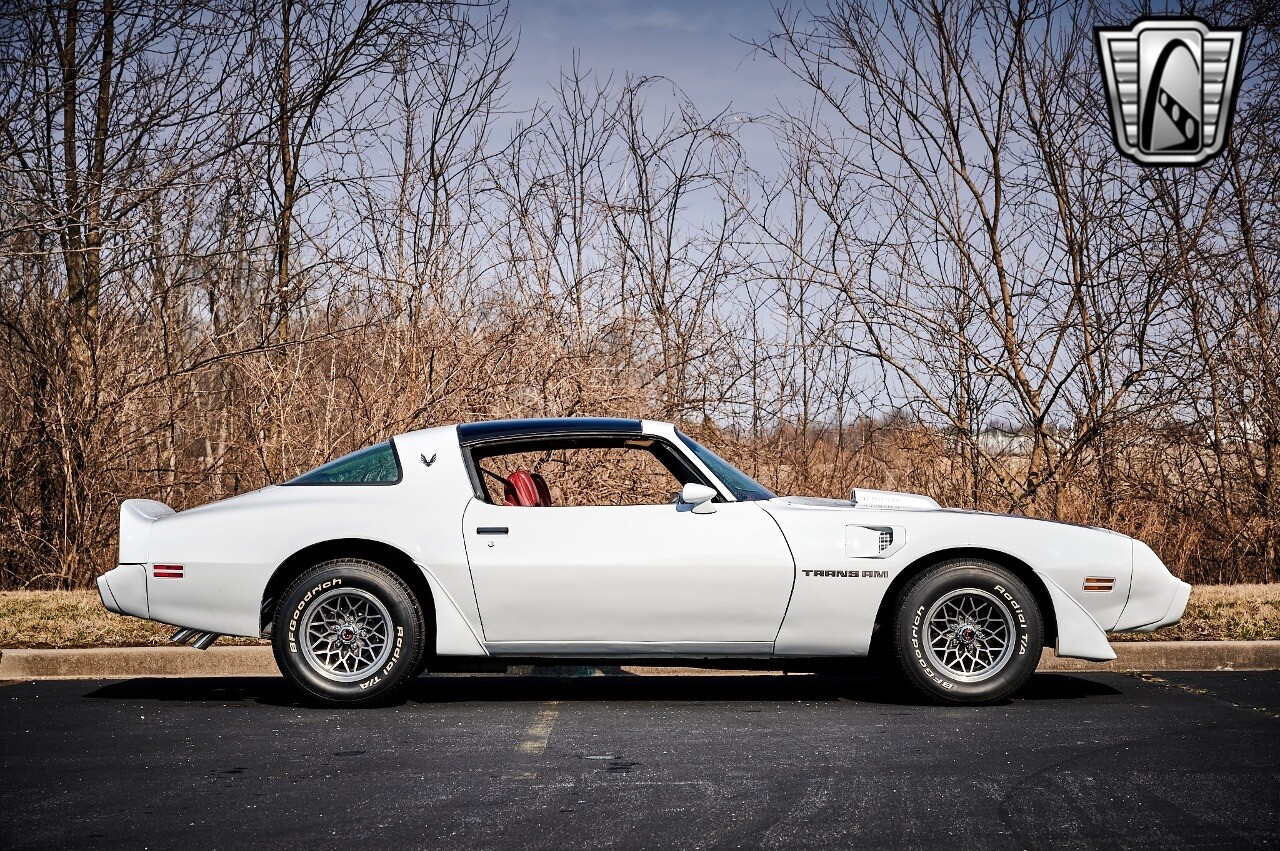 White 1979 Pontiac Trans Am 400 V8 4 Speed Manual Available Now! - Used ... White 1979 Pontiac Trans Am 400 V8 4 Speed Manual Available Now! - Used ...