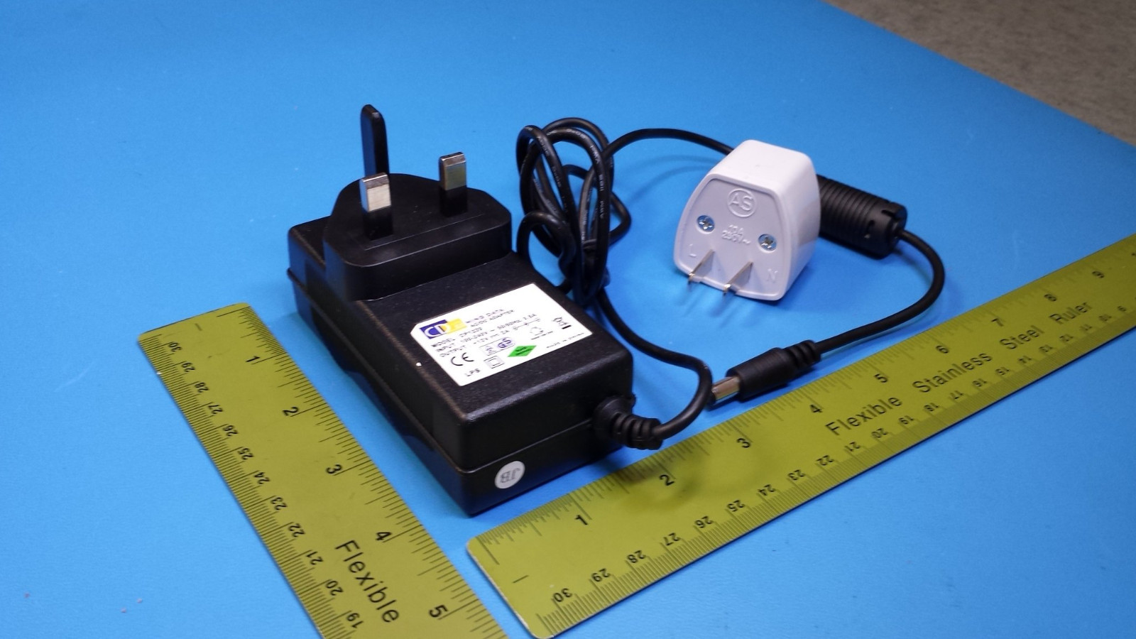️ ADAPTOR Power Supply, MING DATA, CP1220, Plug-In, 100-240V, 0.8A ...
