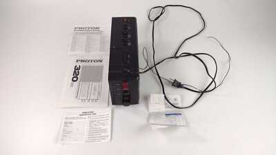 Vintage Proton 320 Alarm Clock Radio - Working