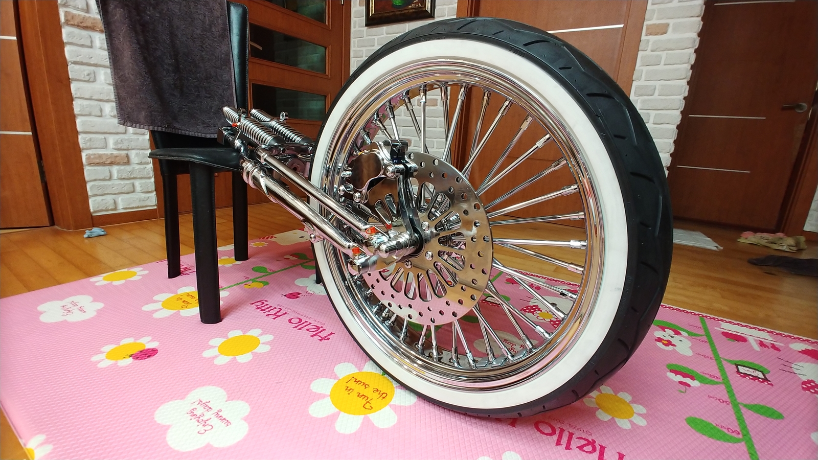 SPRINGER FRONT END CHROME RIGHT FRONT BRAKE CALIPER KIT FOR HARLEY, DNA ...