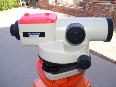 Automatic Levels - Pentax Level