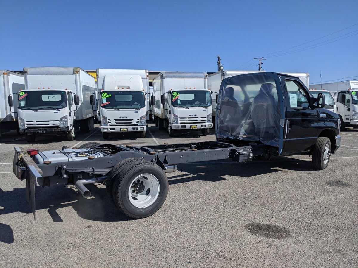 2021 Ford E-450 Cab Chassis C04159 - New Ford E-series Van for sale in ...