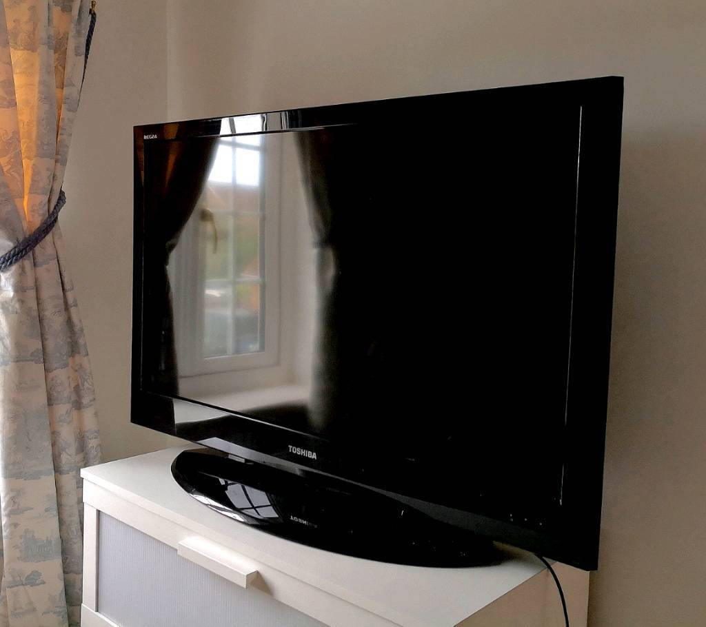 Toshiba 40 inch TV for sale | in Kesgrave, Suffolk | Gumtree