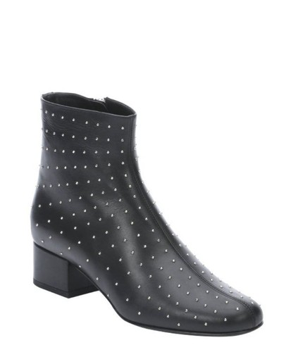 Stunning Yves Saint Laurent Stunning Yves Saint Laurent