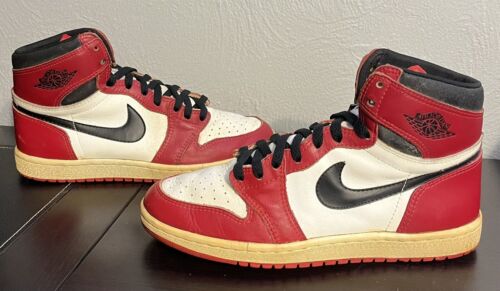 850709 TH Nike Air Jordan 1 Chicago 1985 Size 10 Rare Heat 850709 TH Nike Air Jordan 1 Chicago 1985 Size 10 Rare Heat