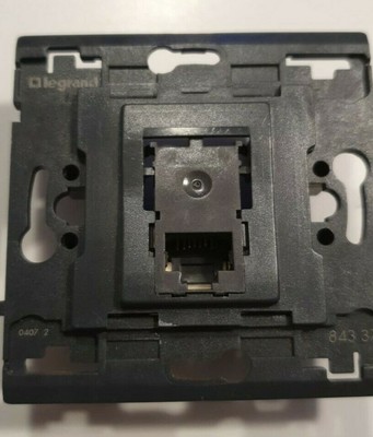Legrand Sagane Rj45 d’occasion
